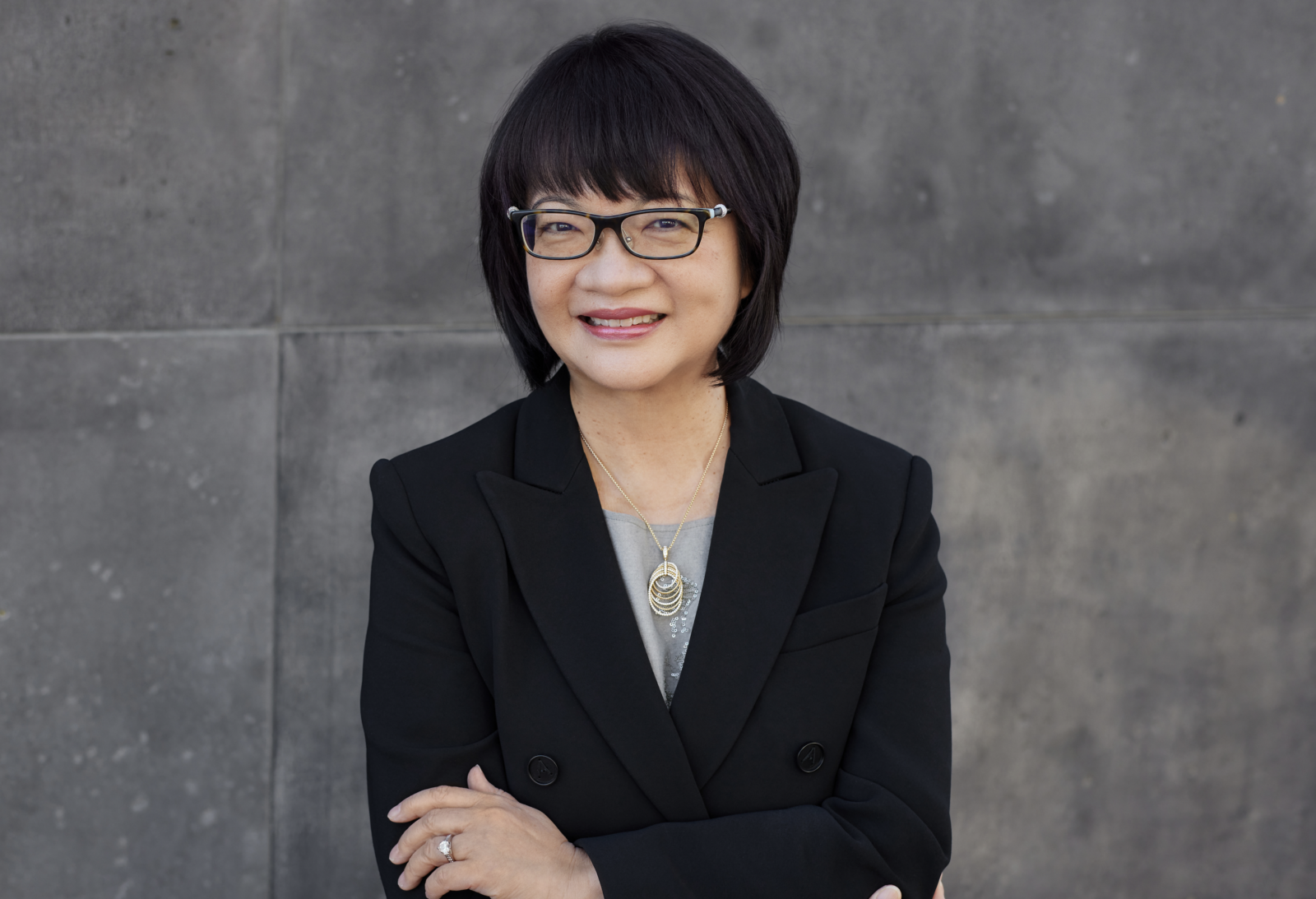 Eleanor Chiu Wins 2022 Calgary Influential Women in Business Award ...