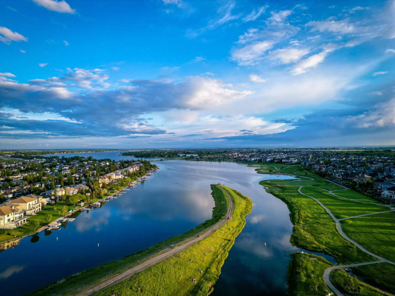 Discover Chestermere Lake: A Lakeside Lifestyle Awaits in Chelsea Court